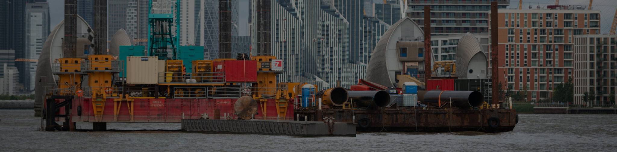 red7-barges - Red 7 Marine